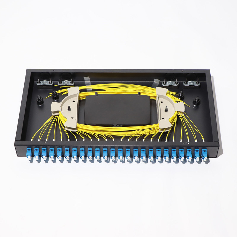 FTTH FTTB FTTX Jaringan 1U 24 port LC Rack Mount Geser Panel Patch ...